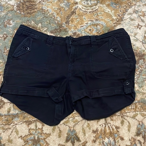 torrid | Shorts | Torrid Black Cuffed Shorts | Poshmark